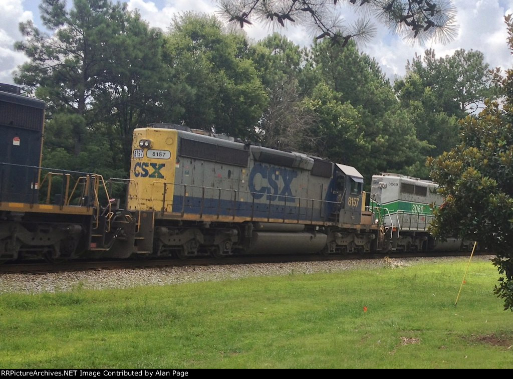 CSX SD40-2 8157 runs second
